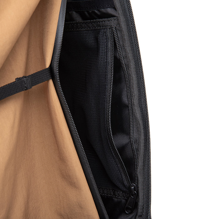 Yaki Backpack 30L（登山からタウンユースまで）【ZEROGRAM】 – SANKAKU STAND