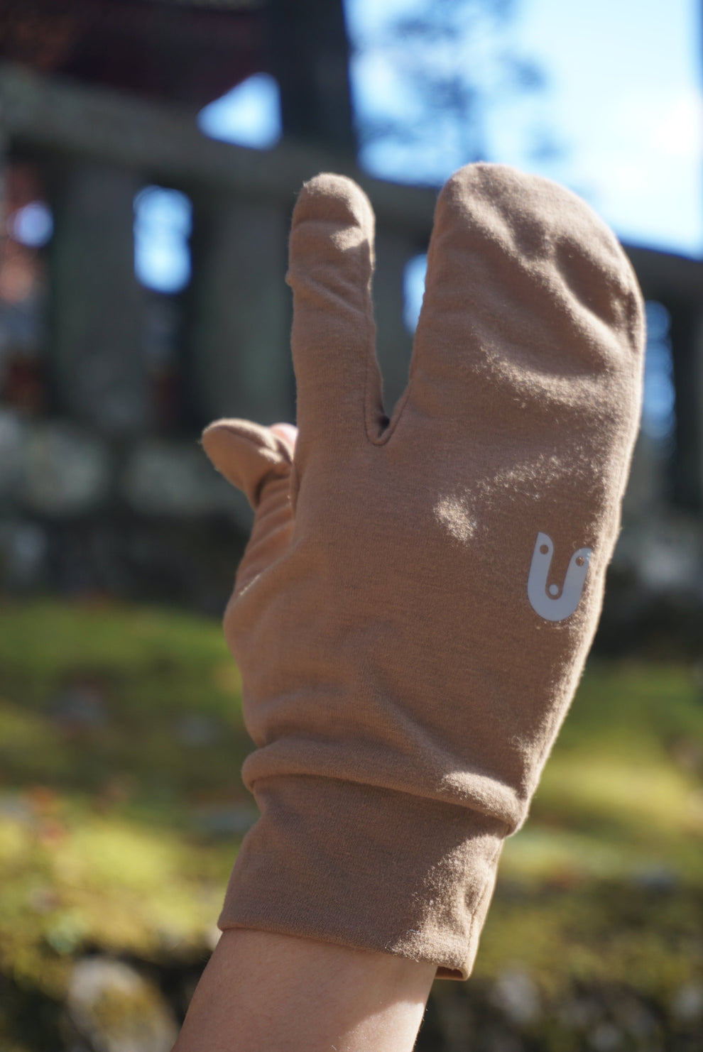 Sato Three Fingers Glove【TANUUKI】 – SANKAKU STAND