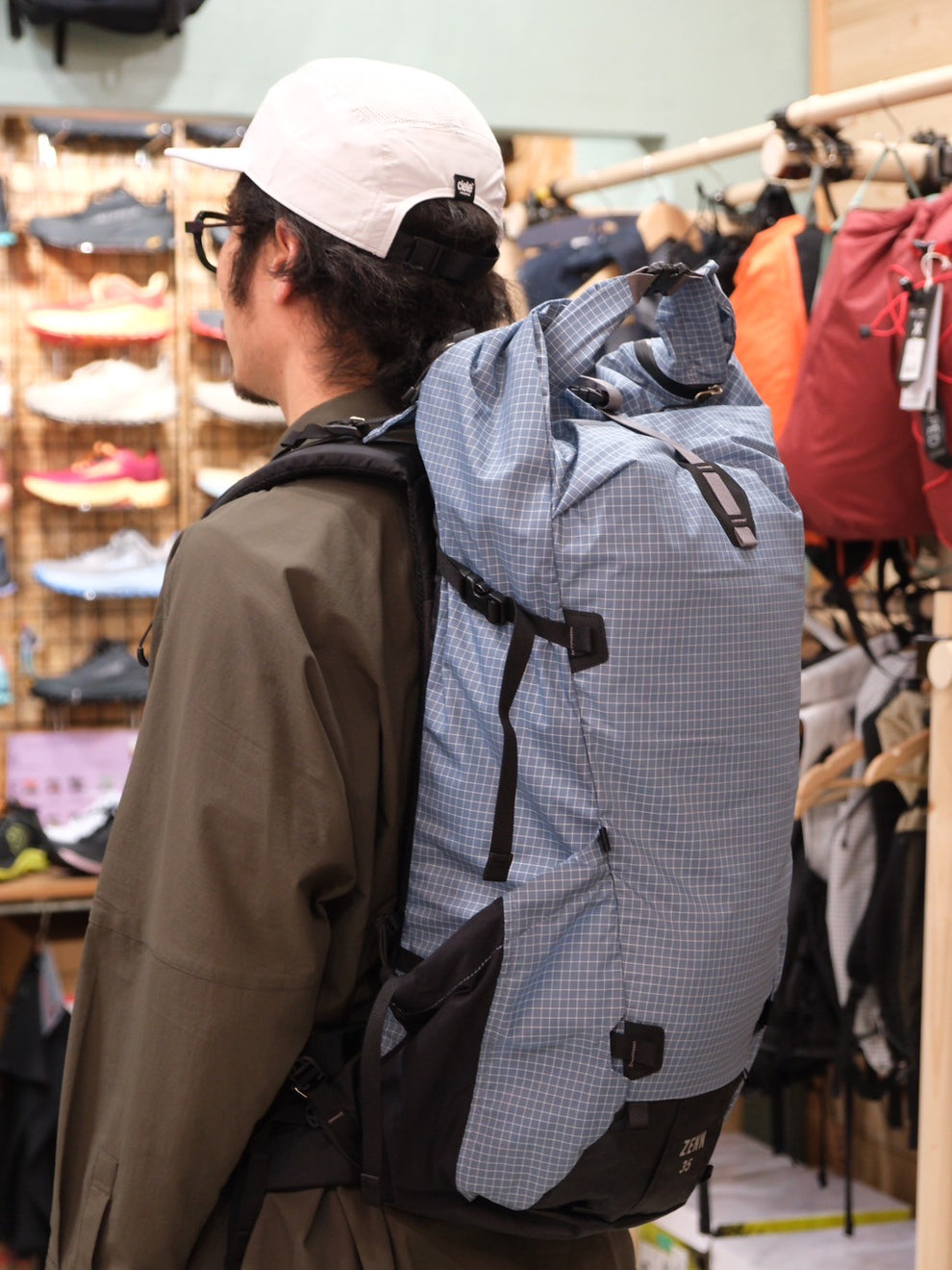 ZENN 35【PAAGO WORKS】 – SANKAKU STAND