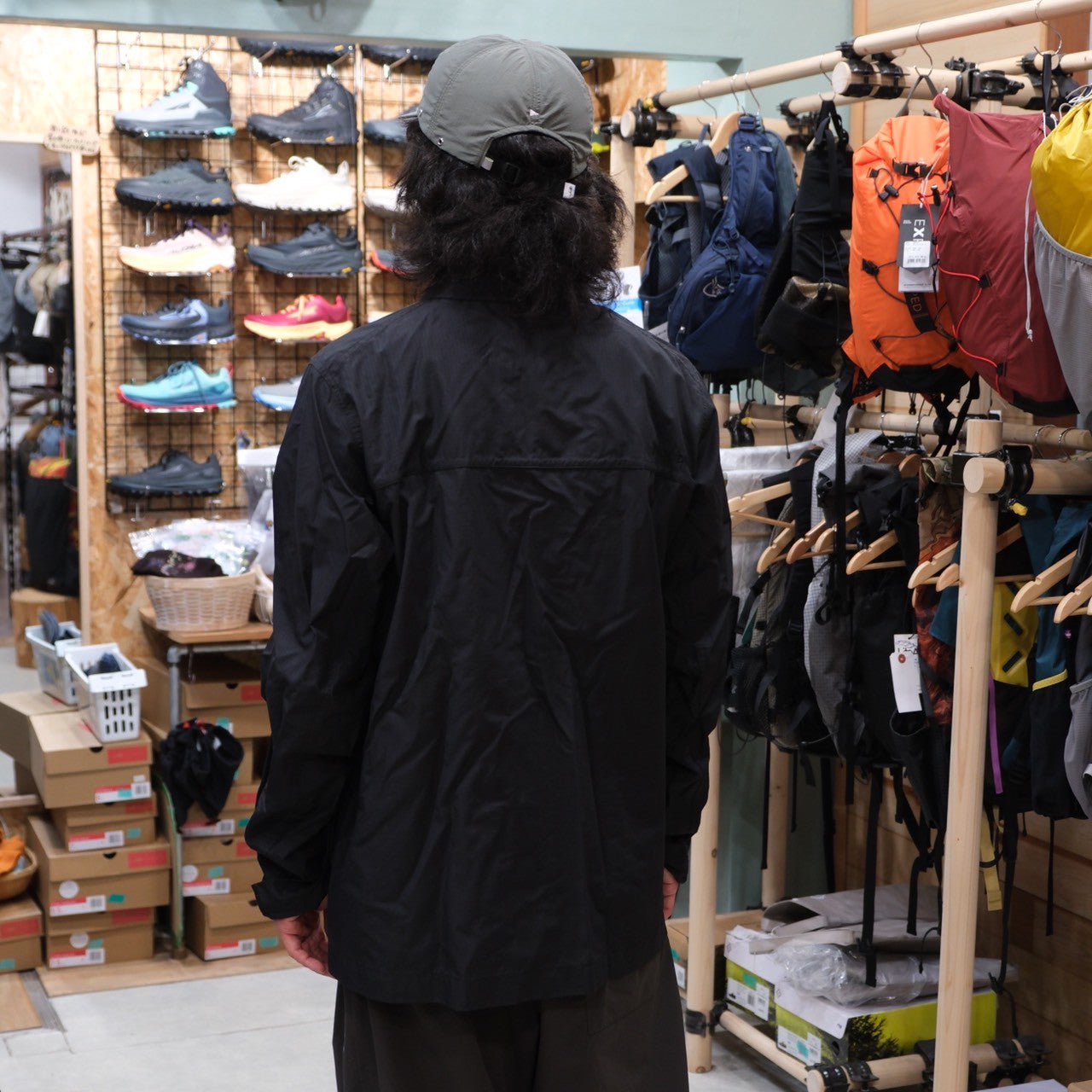 Ms Tree Chore Jacket（山でも街でもタフに使えるシャツジャケット）【HOUDINI】 – SANKAKU STAND