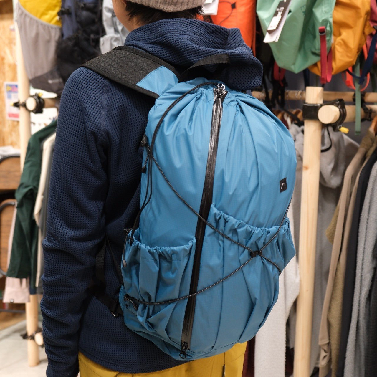 Cho Pee（パッカブルにもなる/軽量385g/20L）【CAYL】 – SANKAKU STAND