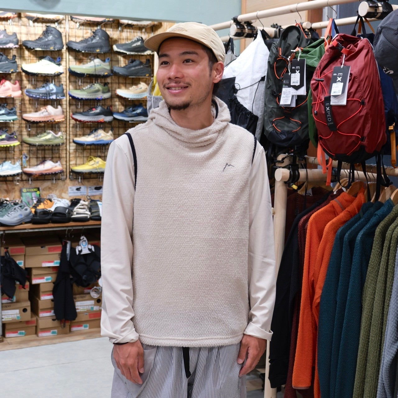 Alpha Pullover Vest【CAYL】 – SANKAKU STAND