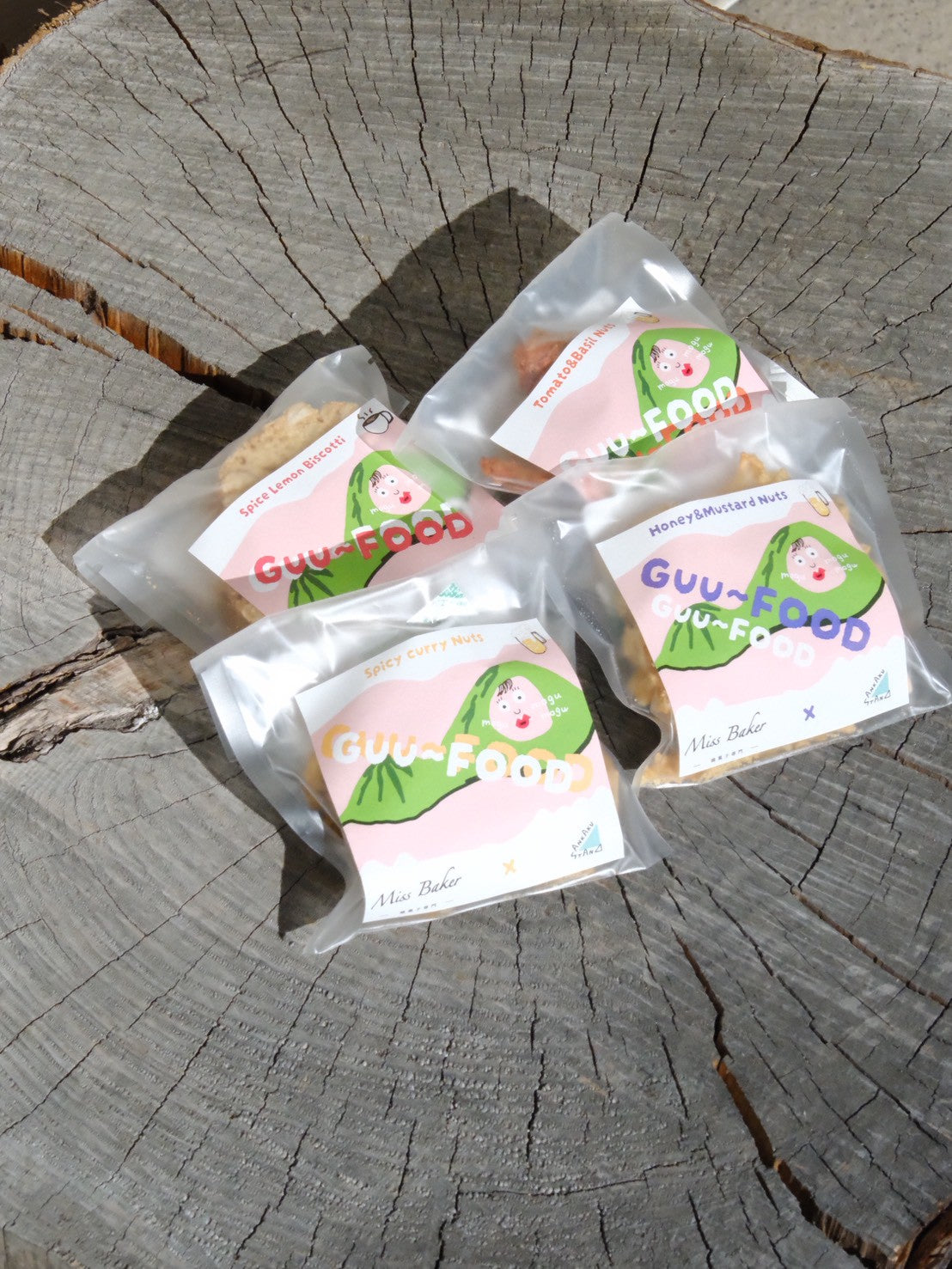 Guu~FOOD(おつまみサイズのSANKAKU STANDオリジナル行動食）