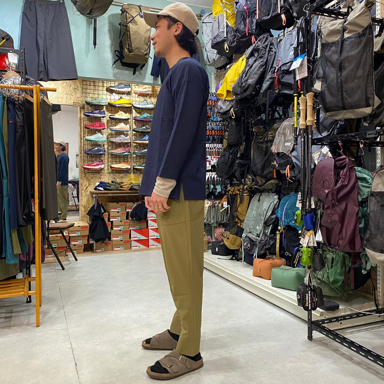 ソフトシェルのパンツ【AXESQUIN ELEMENTS】 – SANKAKU STAND