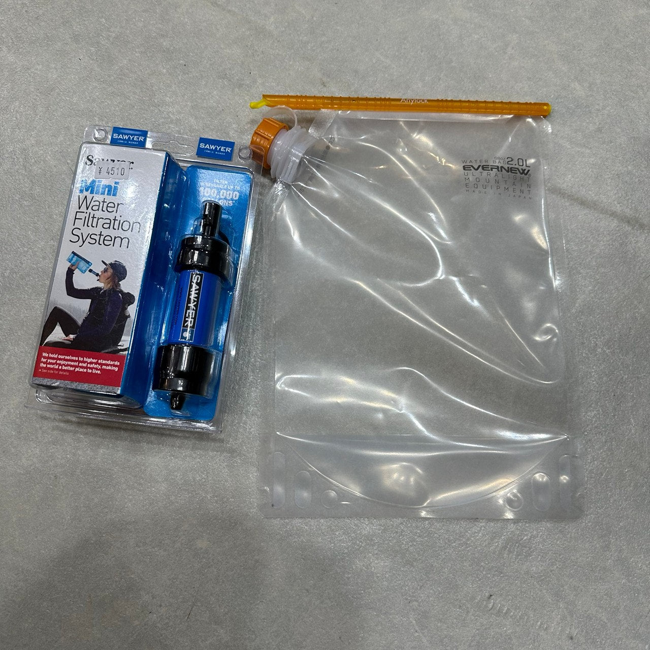 Water bag （口が大きく開く/注ぎやすい/洗いやすい/乾かしやすい/2L・3L）【EVERNEW】 – SANKAKU STAND