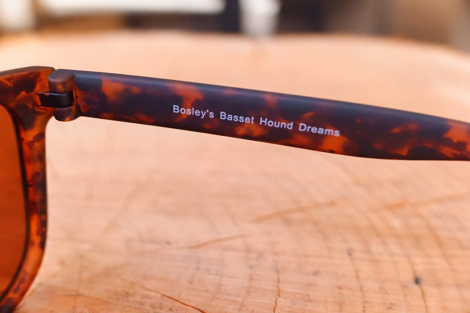 Bosley's Basset Hound Dreams【goodr】 – SANKAKU STAND