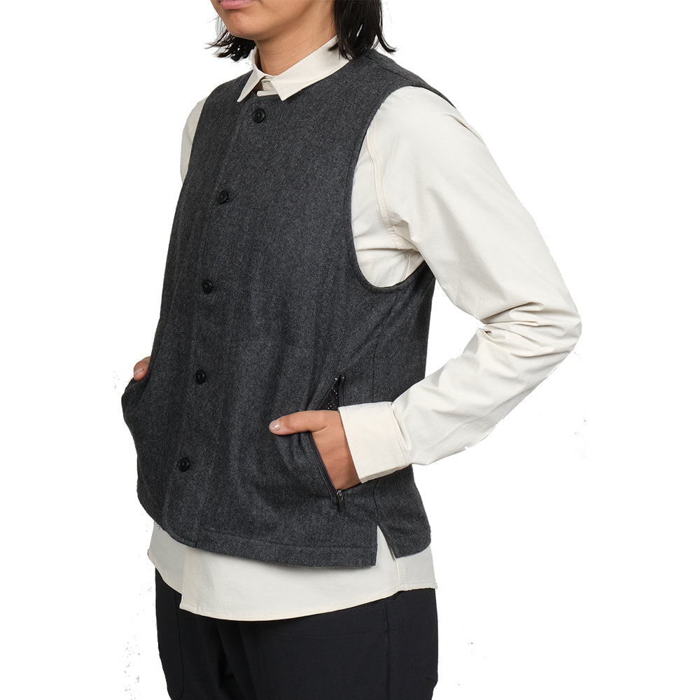 ウールのベスト【AXESQUIN ELEMENTS】 – SANKAKU STAND